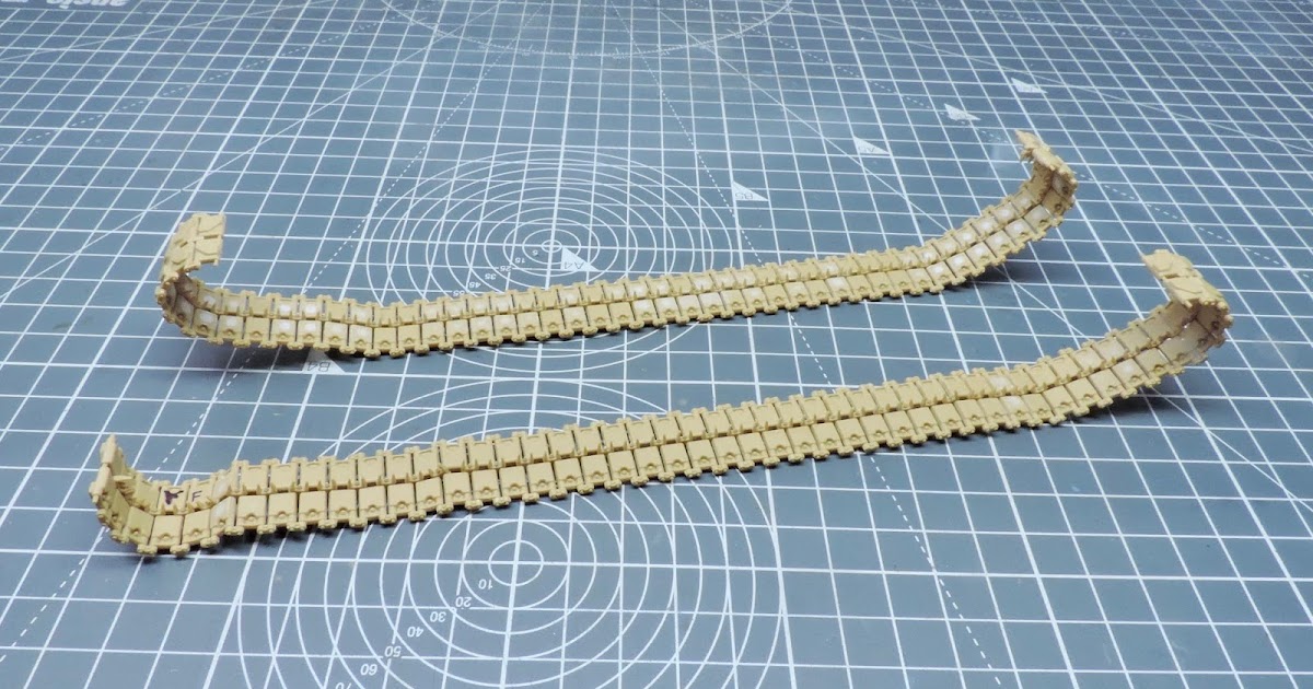 Pete's Model World : M1 Abrams, Tracks Done, Now Some Fun