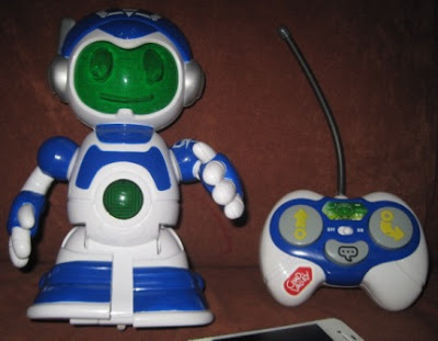 JuaiMurah: Chad Valley Robot