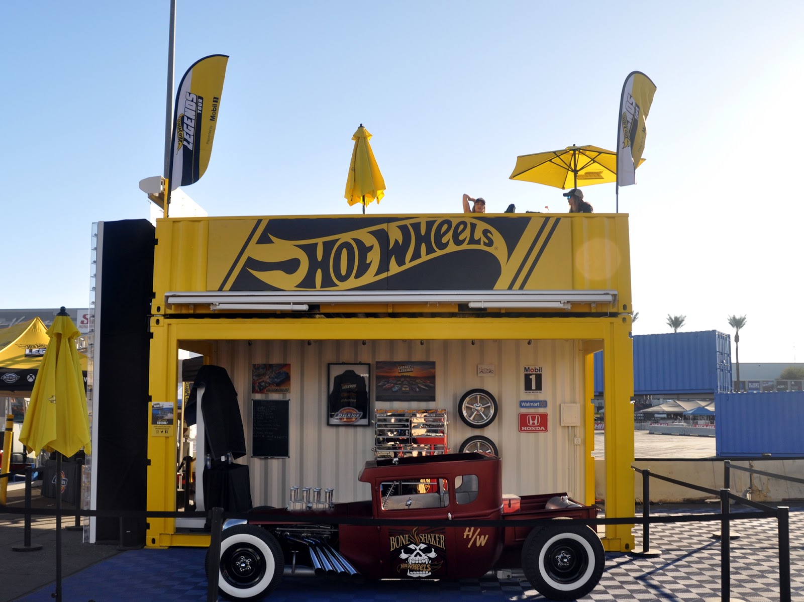 Just A Car Guy: The Hot Wheels booth was a cool easy to open for ...