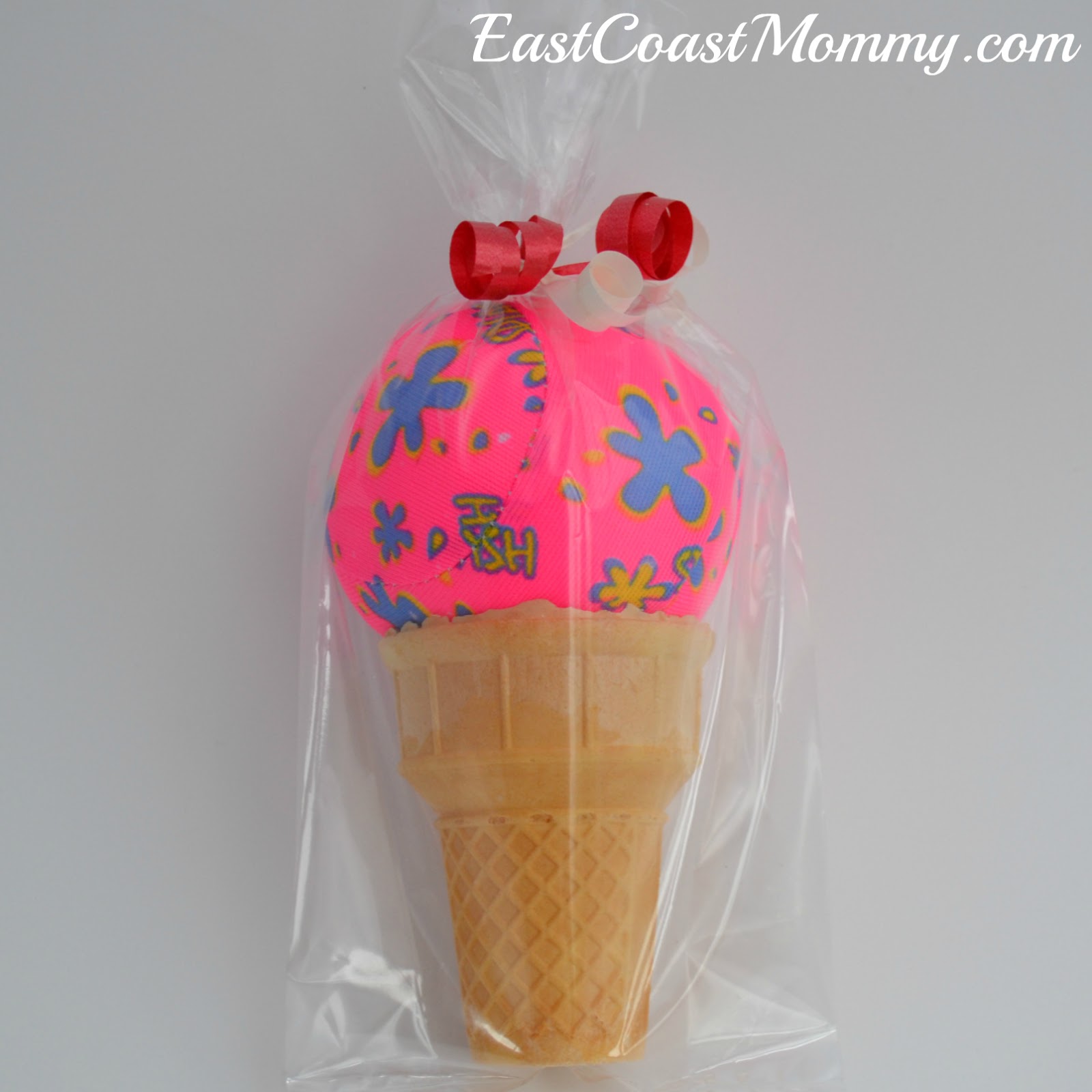East Coast Mommy Pool Party PARTY FAVOR Ideas with Free Printable Tags east-coast-mommy-pool-party-party-favor-ideas-with-free-printable-tags
