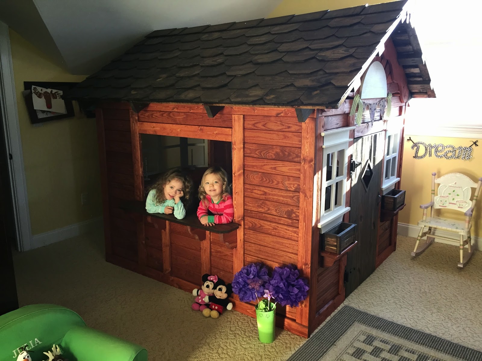 THINK MAKE LIVE LOVE: HOMEMADE WOODEN KIDS PLAYHOUSE