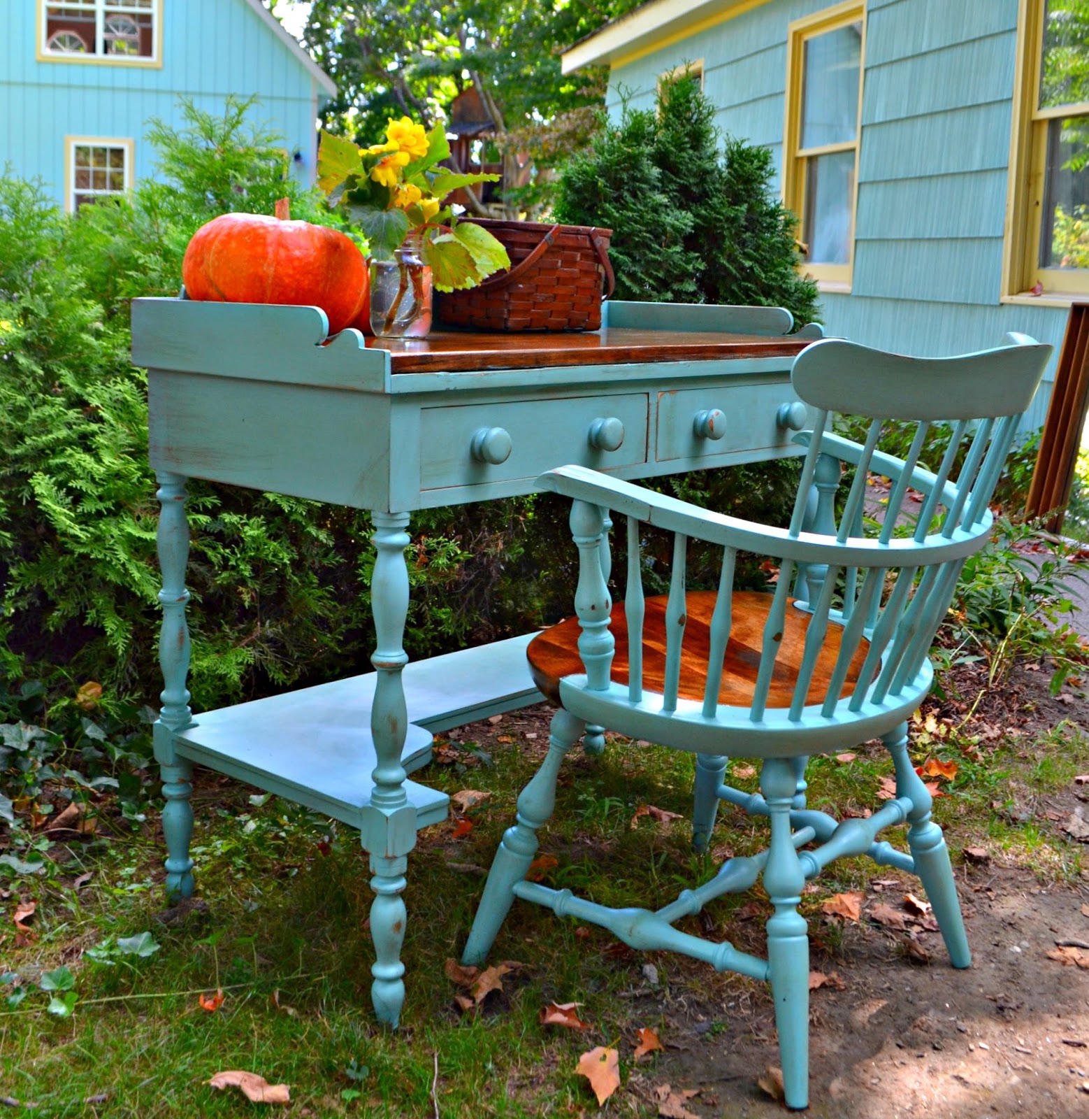 Heir and Space: A Cottage Desk and Chair in Blue