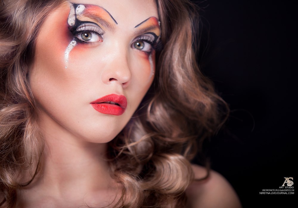 Make-up your eyes: Machiaje Pro