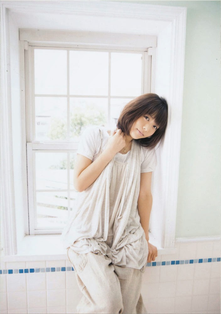 Music Japan: Toyosaki Aki - Download Singles And Albums Collection