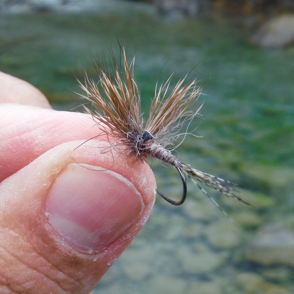 A pelo y pluma-- Flyfishing blog: El coste de una mosca