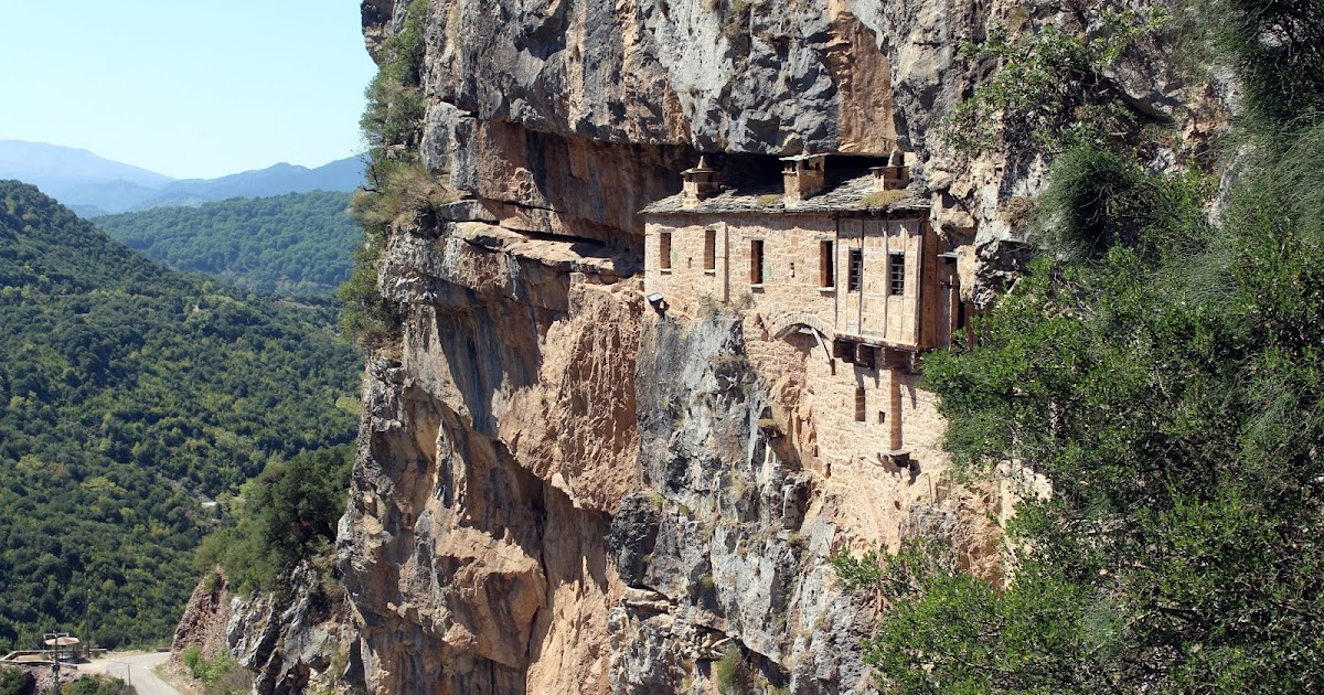 ΜΟΝΗ ΚΗΠΙΝΑΣ-Η ΜΟΝΗ ΠΟΥ ΚΡΕΜΕΤΑΙ ΣΤΟΝ ΒΡΑΧΟ | TRIPS AND DREAMS by MARY