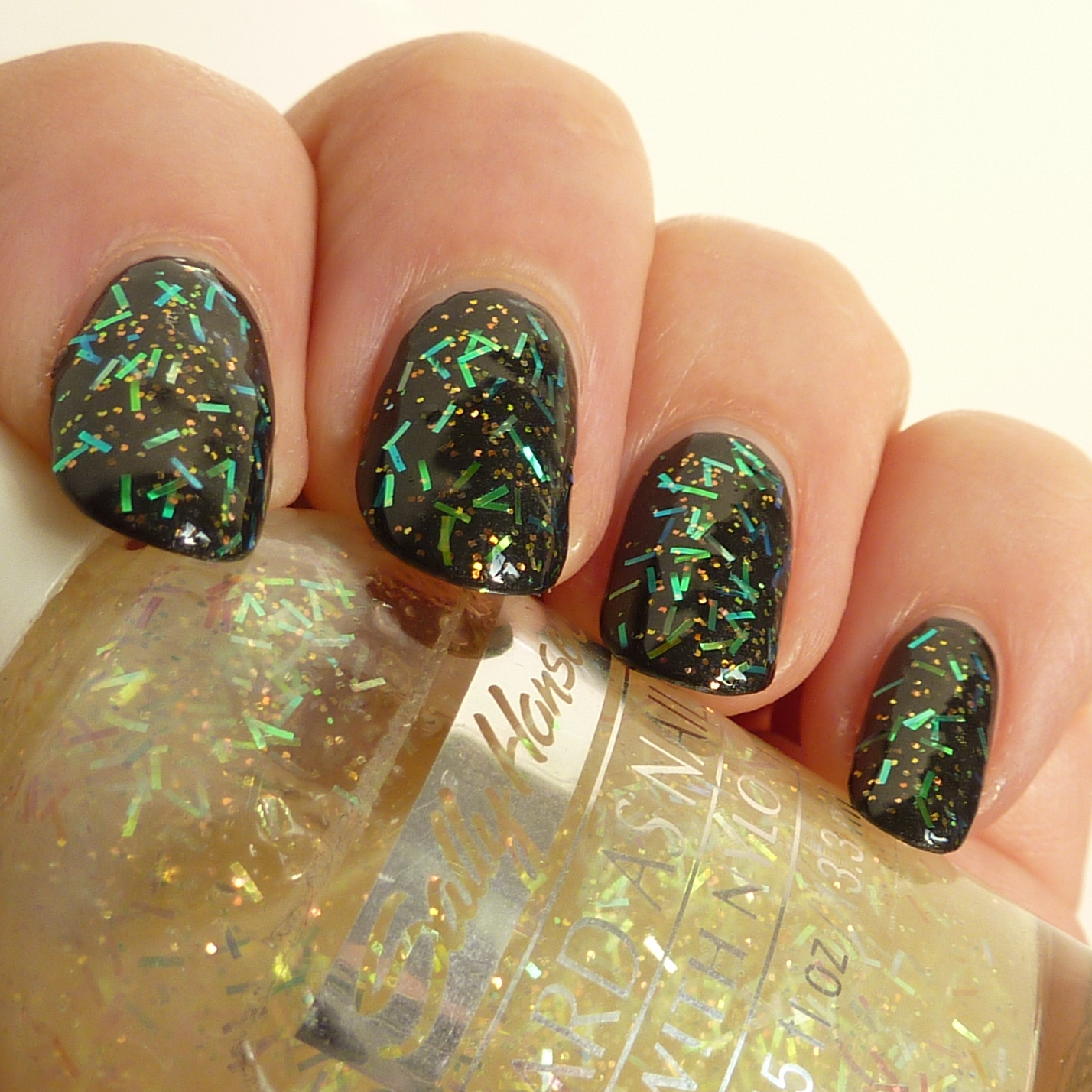 Sally Hansen Virtual Violet