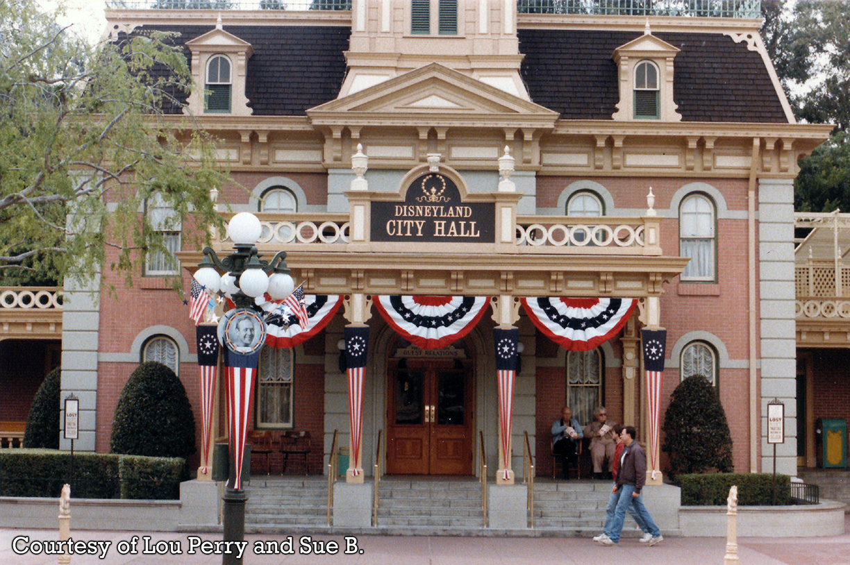 GORILLAS DON'T BLOG: Main Street, March 8, 1985