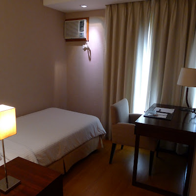 FANG-IT!: The A.Venue Hotel Suite & Antel Spa Suites