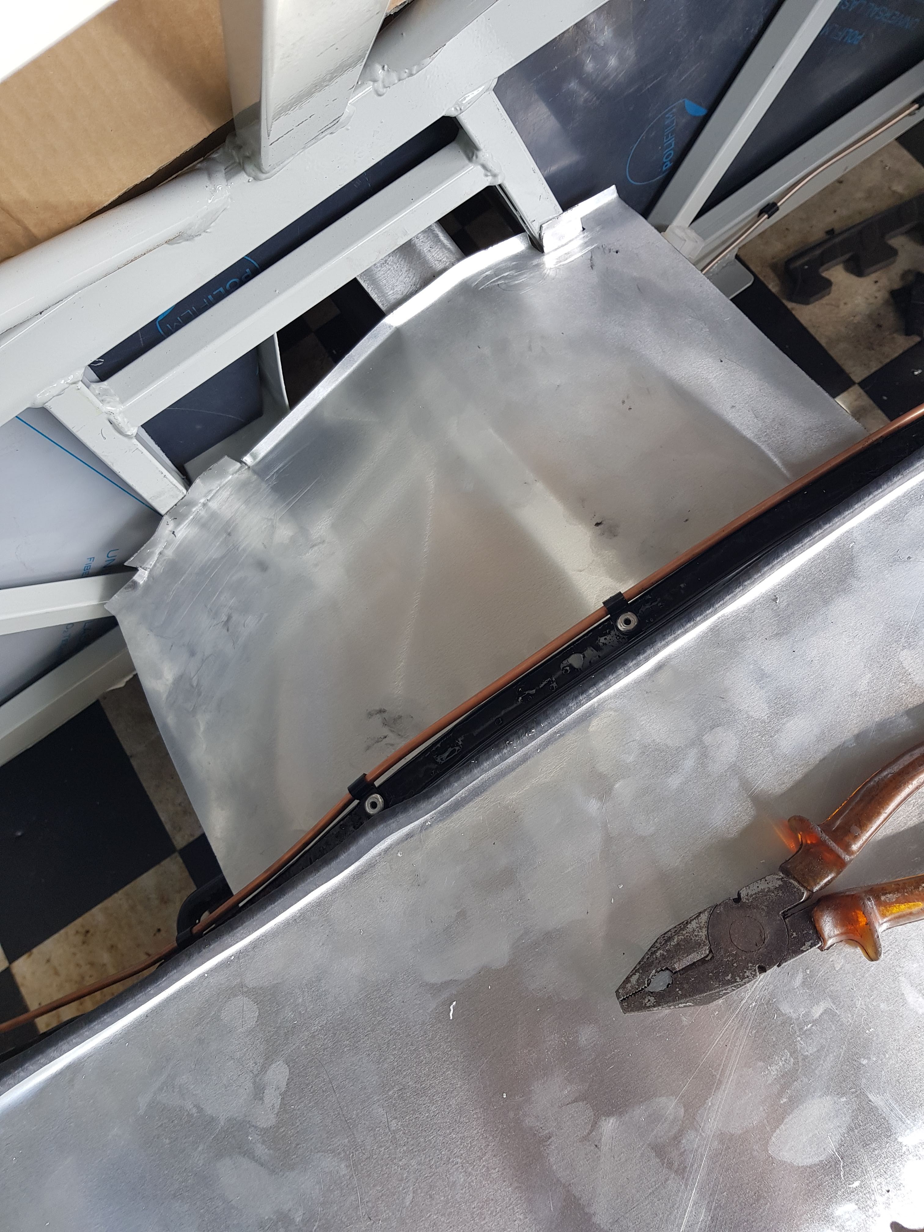 Fuel Drip Tray for IVA and safety