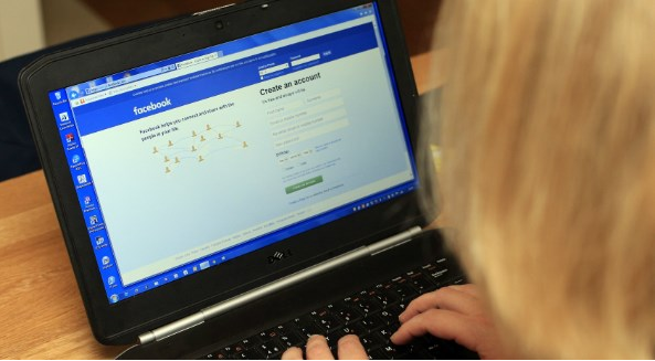 How To Change Your Password On Facebook how-to-change-your-password-on-facebook