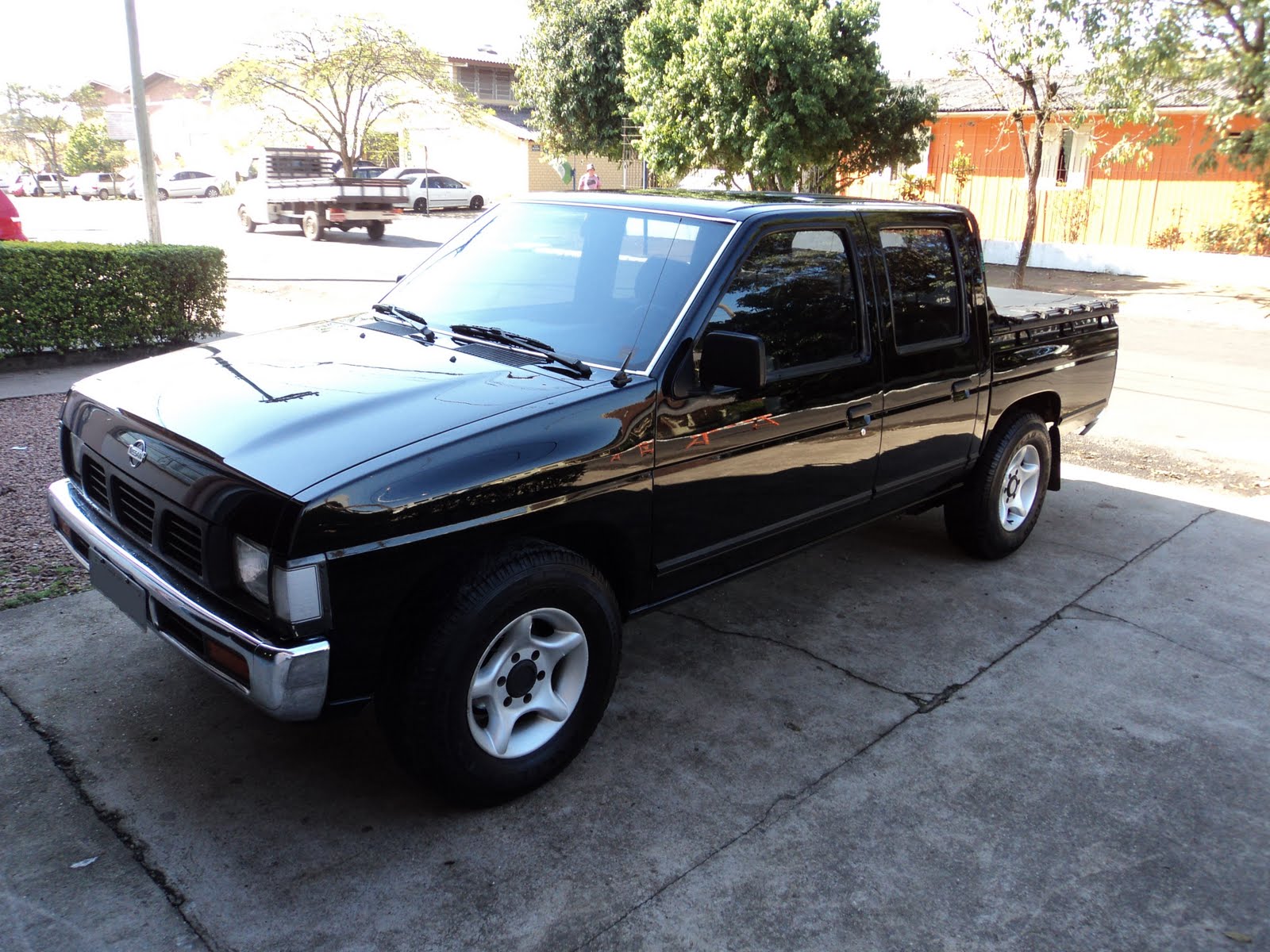 Espelhatech Polimento Pro.: Nissan D21 Pathfinder /94