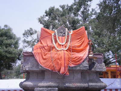 GREAT SAINTS OF INDIA: Sri Raghothama Theertharu Aradhana Dates -- 2013