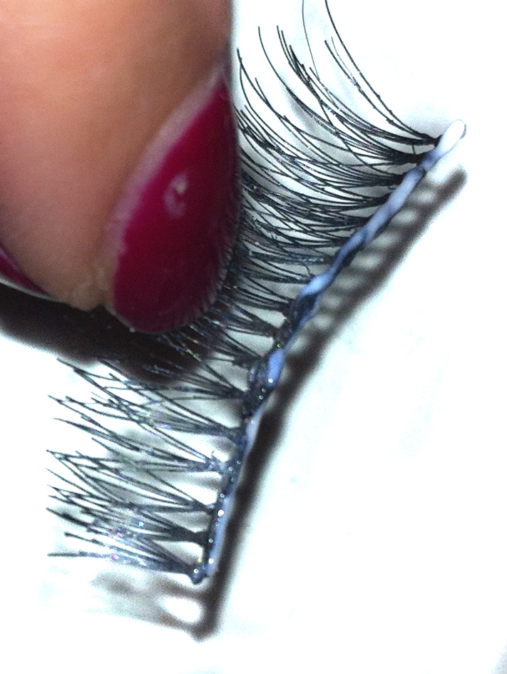 Makeup-Of-Mine: Fake eyelash tutorial and review of MAC fake eyelashes ...