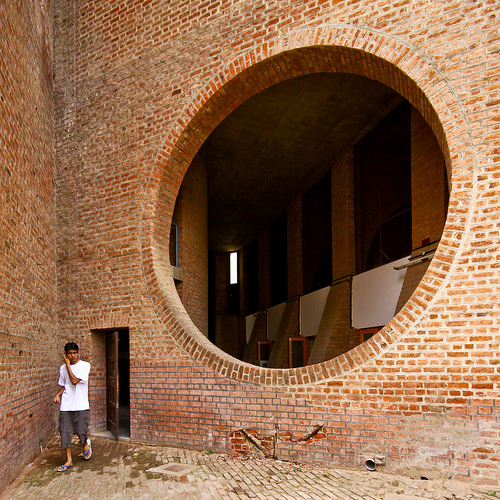 Experiencing Architecture With a New Depth.......: July 2013