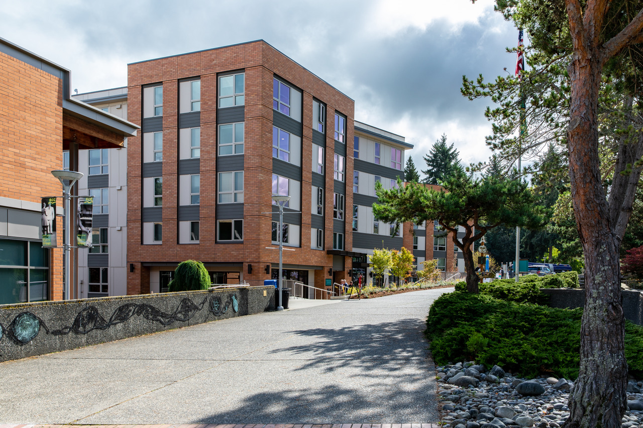 Shoreline Area News: 239 students can now live on-campus at Shoreline ...