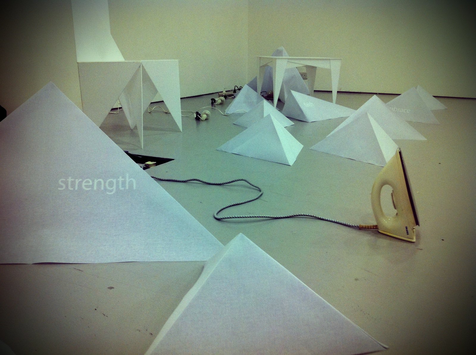 : origamiroom: Origami Room: Set up day