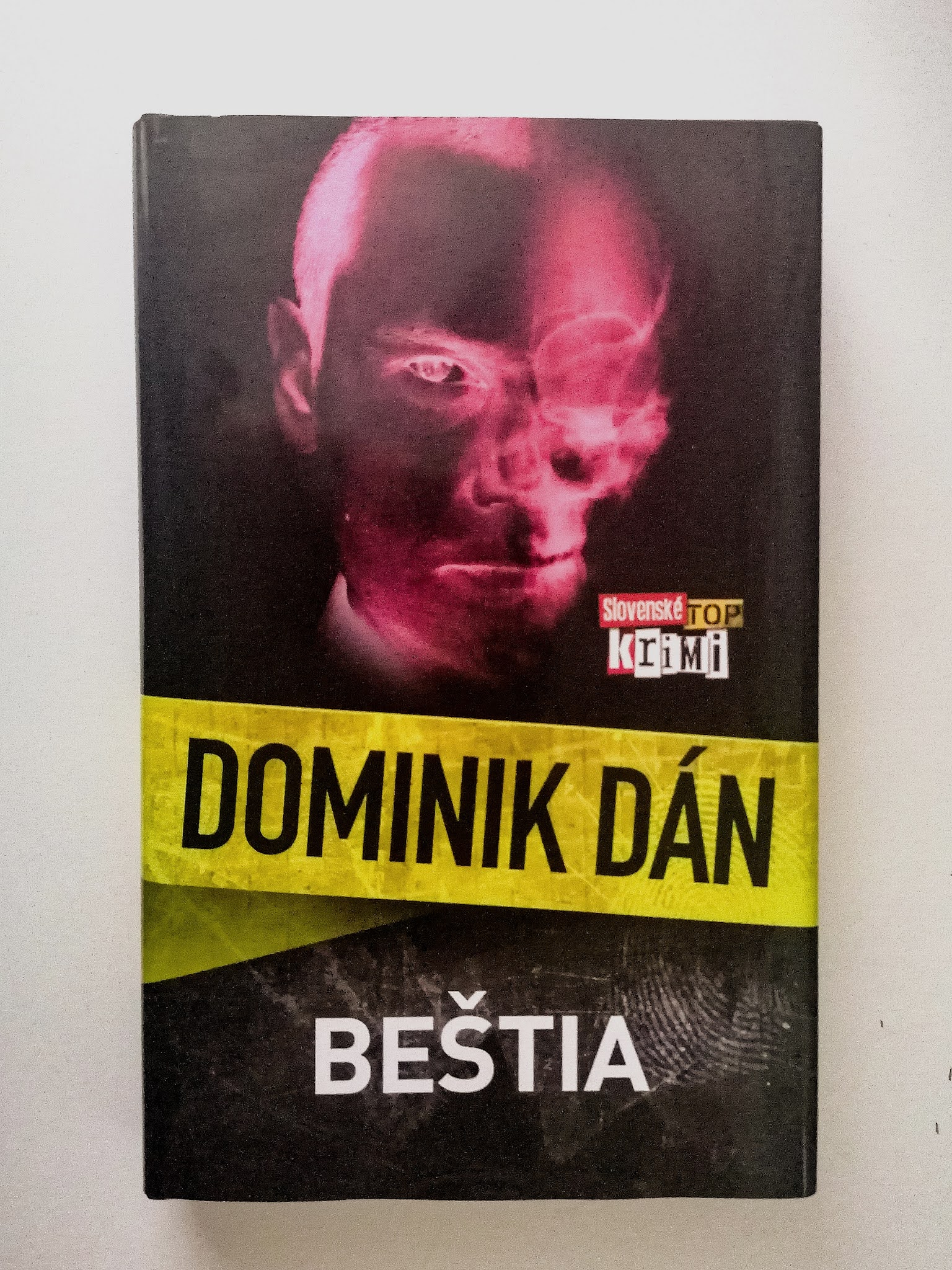 Recenzia: Dominik Dán - Beštia
