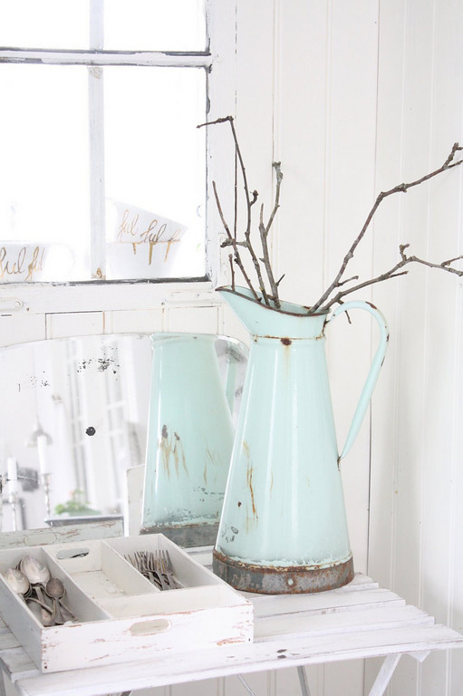 6 Vintage Home Goods You Won't Want to Live Without - Tampa Steel