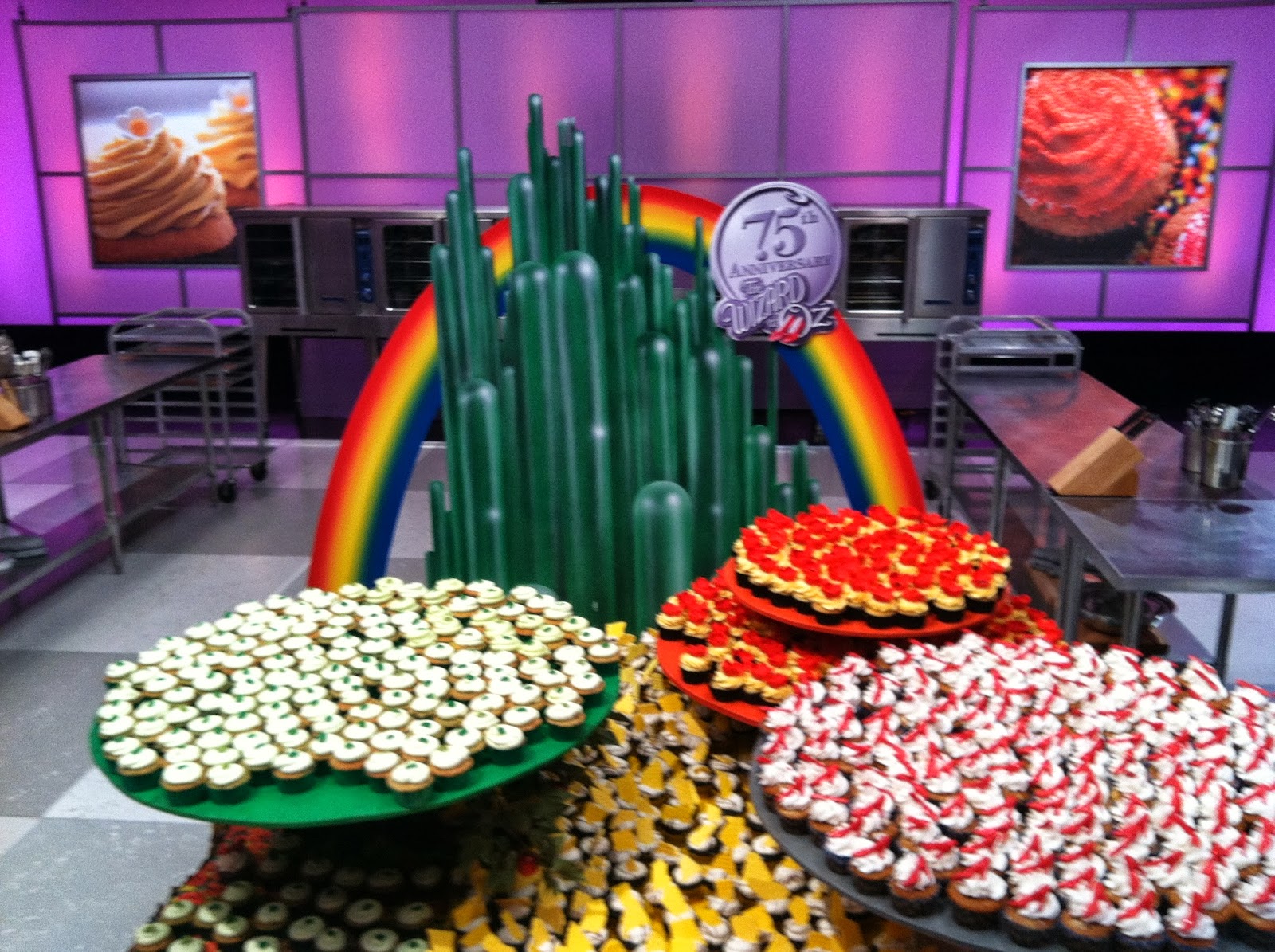 CUPCAKE WARS - For childrens