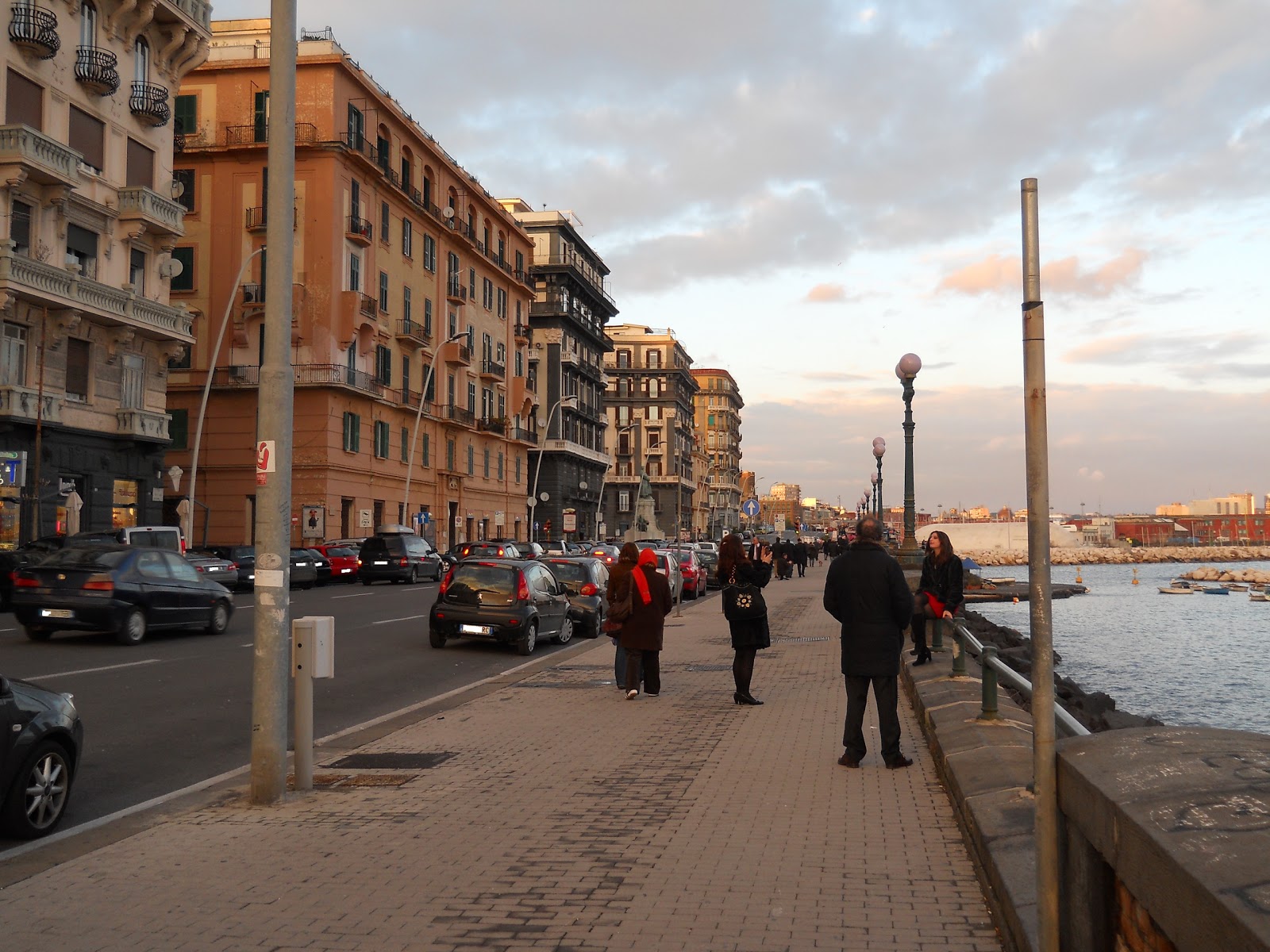 TOP TENNIS: NAPOLI STREET PHOTOS