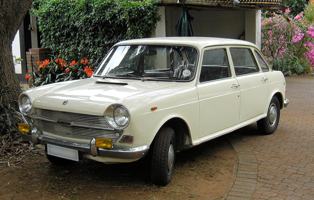 Avengers in Time: 1965, Cars: Car of the Year: Austin 1800 (BMC ADO17)