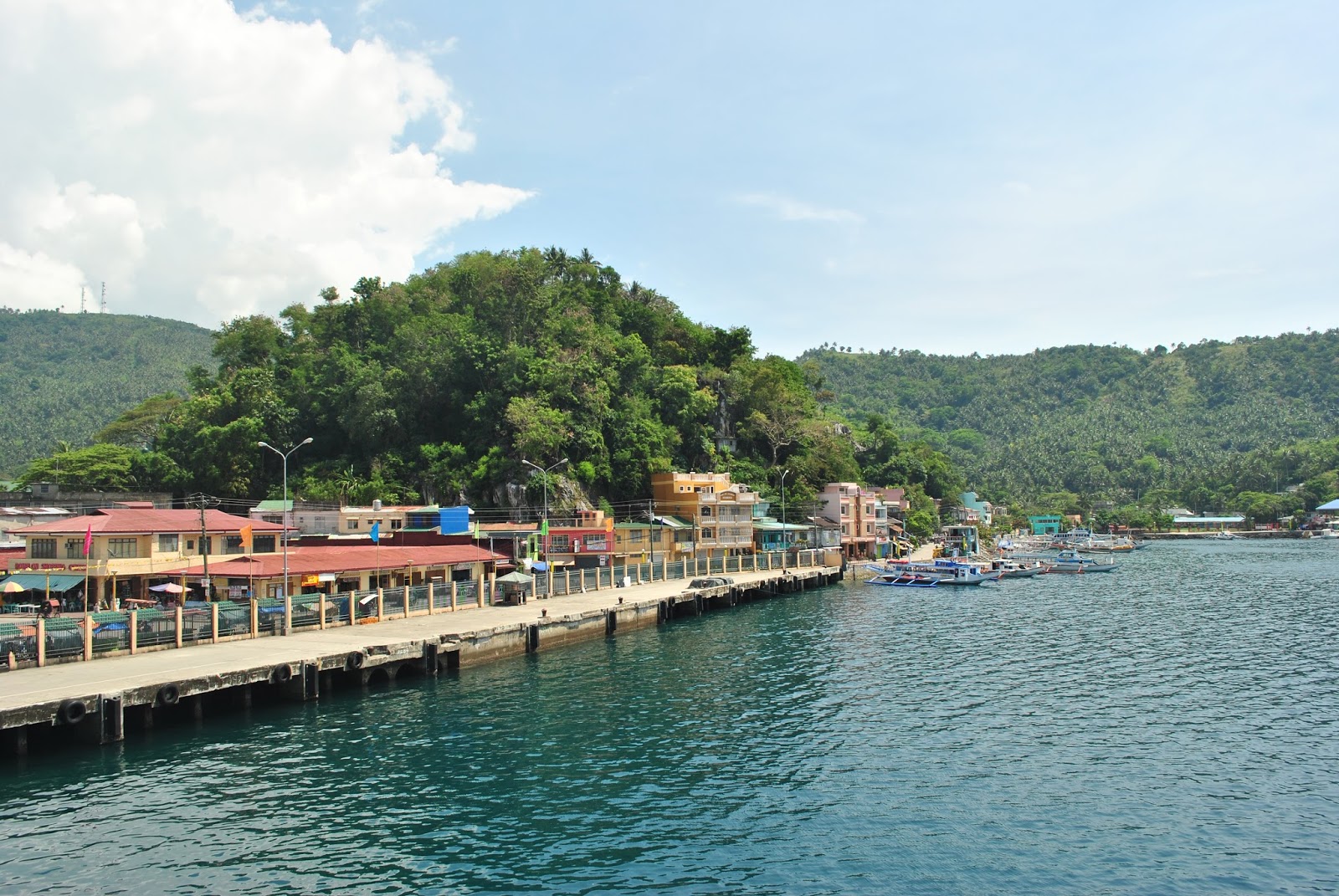 Backpacking Pilipinas: Romblon, Romblon: Beaches as White as Marbles