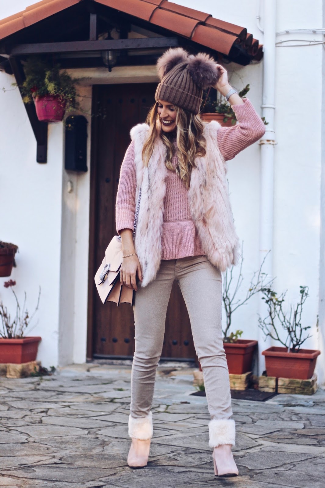 Look en rosa y beige - Mi tacón de quita y pon