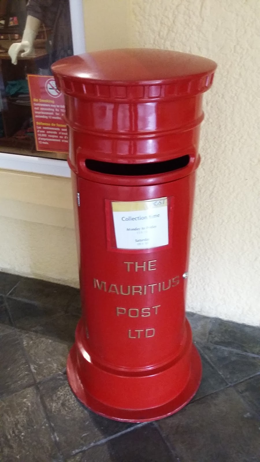 Go with Henry: Preskil Beach Resort accommodation & dining