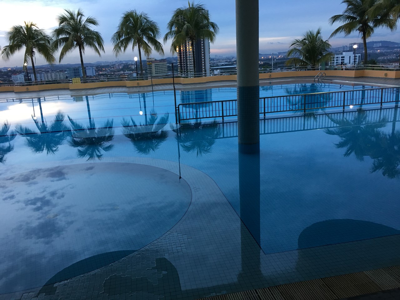 21st Century Cafe. My lifestyle. My cafe.: SCENES AT 21ST CENTURY CAFE ...