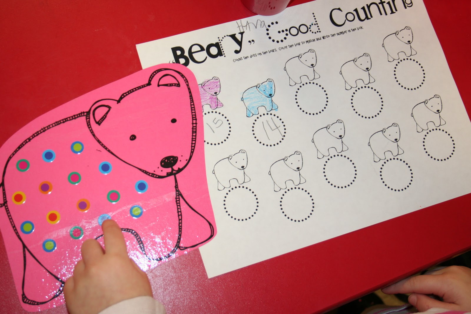 Mrs. Lee's Kindergarten: Animals in Winter Math Stations