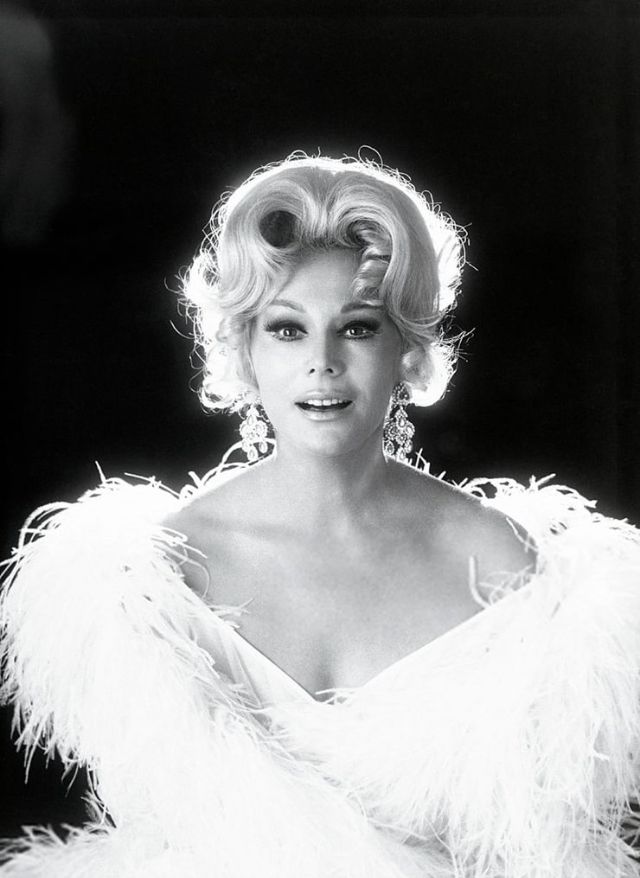 Beautiful Portraits of Eva Gabor in the 1940s and ’50s ~ Vintage Everyday