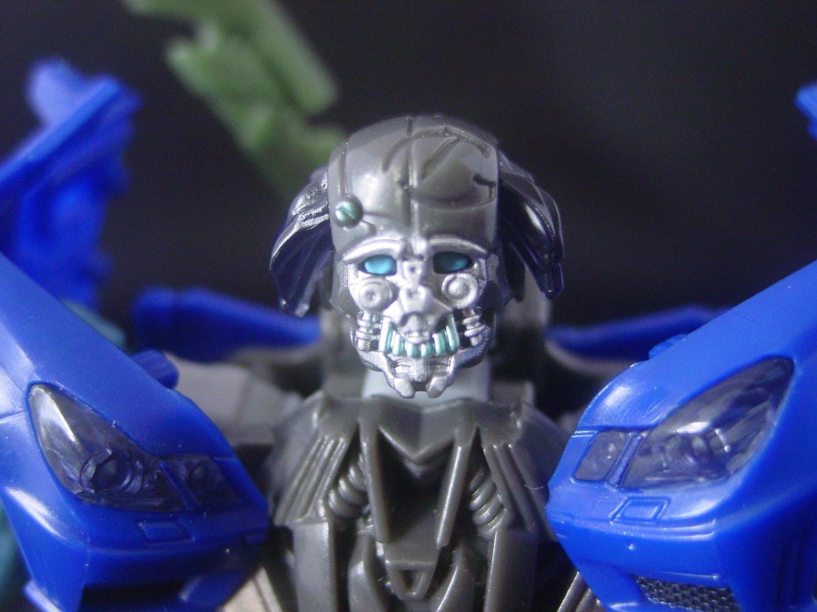 The HEXdidn't... TransFormers Collection Blog: DotM Mechtech Que (aka ...