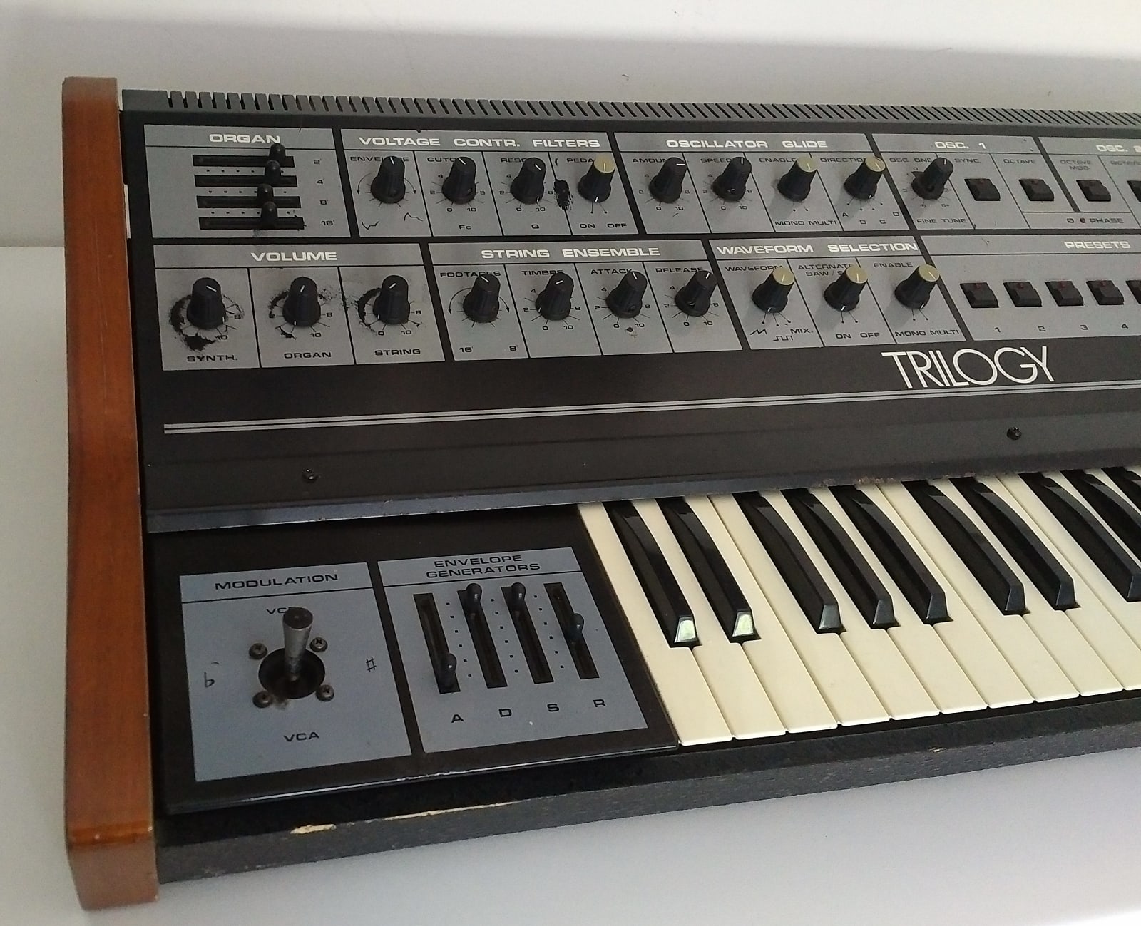 MATRIXSYNTH: Crumar Trilogy 3-Section Polyphonic Analog Italian Vintage ...