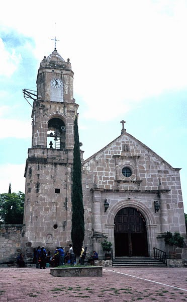 colonialmexico: Mexican Crosses: Capacho