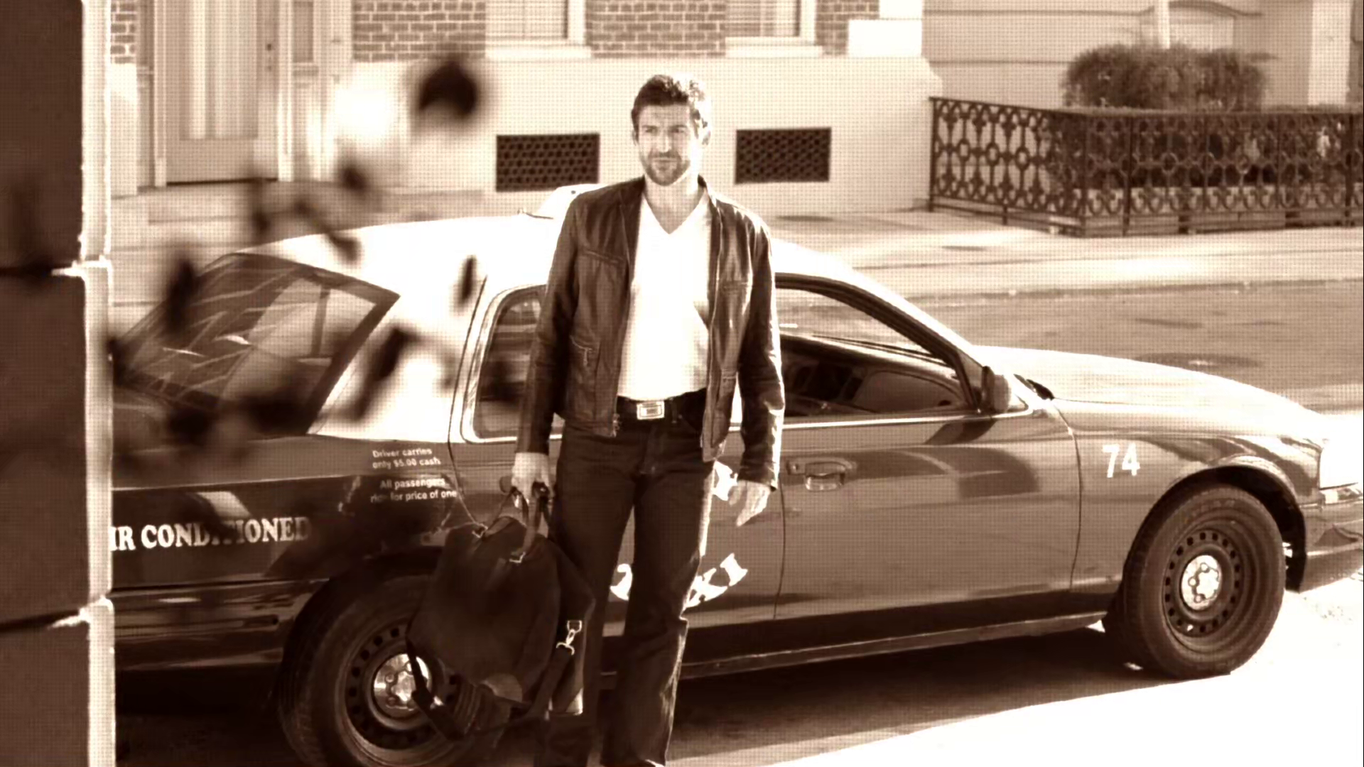 ausCAPS: Jonathan Cake shirtless in Chuck 2-15 "Chuck Versus the Beefcake"