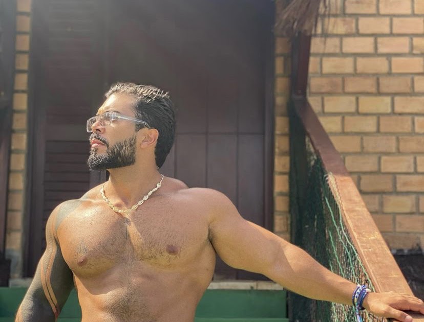 Speedo Musings: Royal Blue Speedo