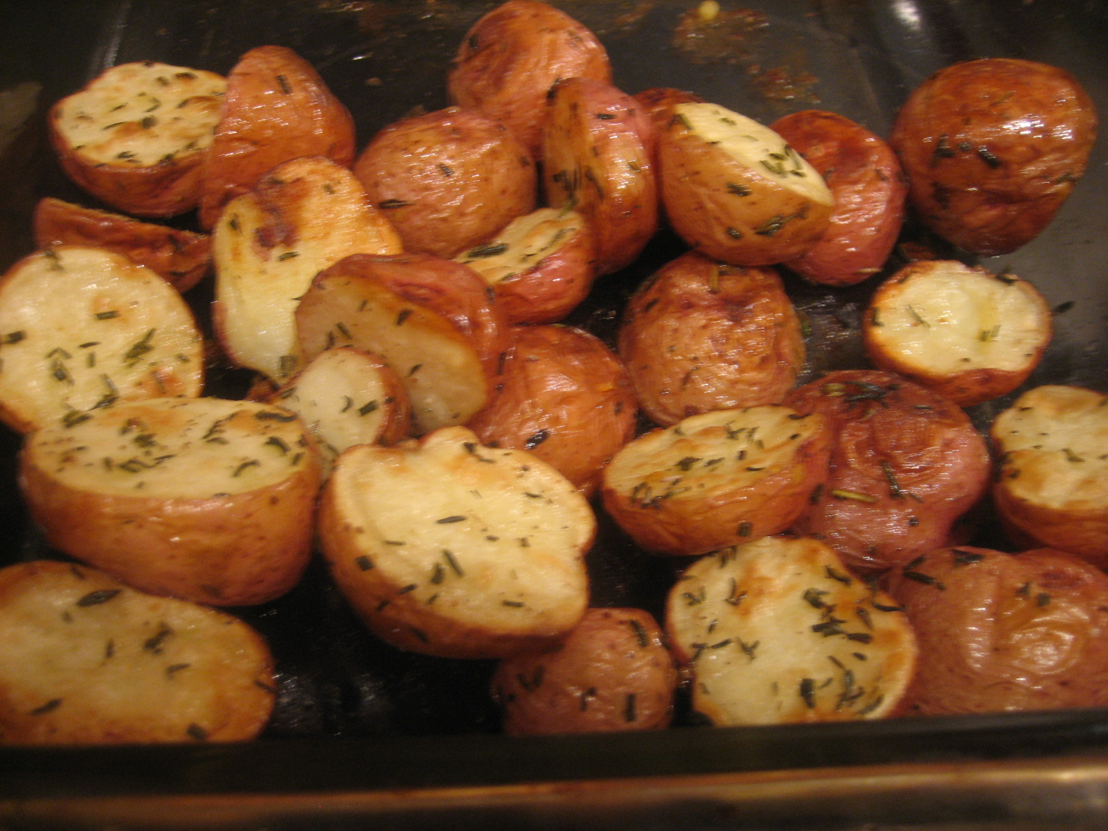 The Veracious Vegan: Chickpea Cutlets in Red Wine Roux w/ Roasted Potatoes