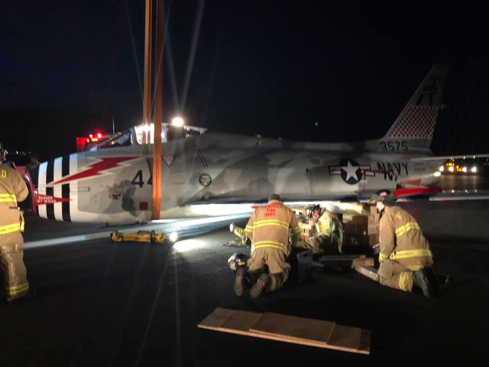 Kathryn's Report: North American FJ-4B Fury, N400FS: Accident occurred ...