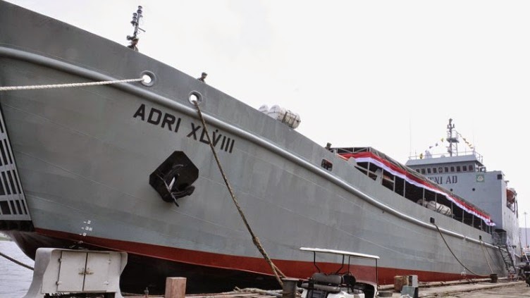 TNI AD Terima 2 Unit Landing Craft Tank Terbaru - BERITA MILITER ...