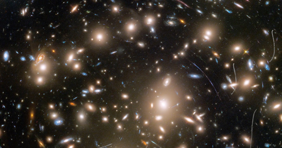 Friends of NASA: Asteroid Trails and Abell 370 | Hubble