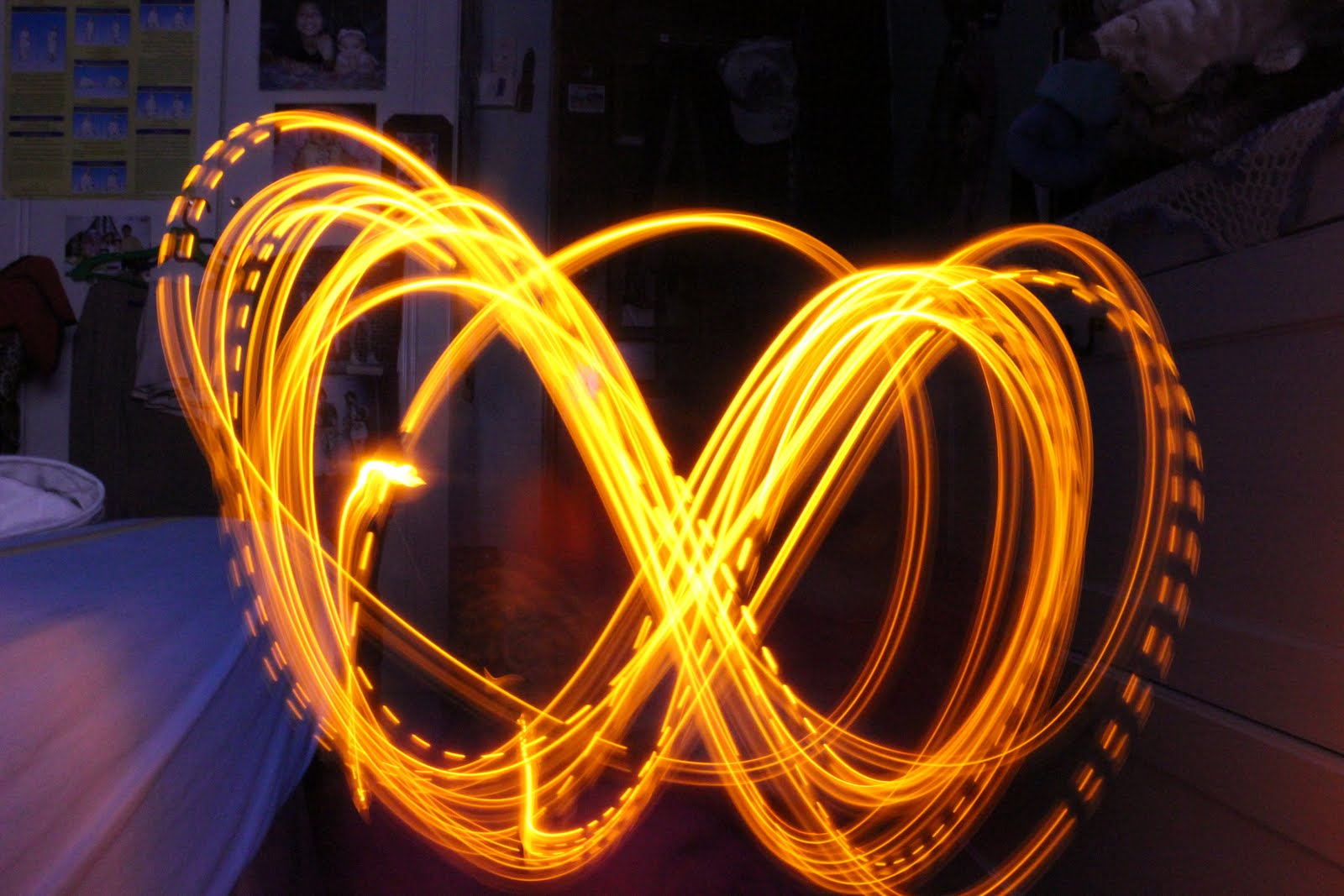 My Journalism Blog 안영하세요: slow shutter speed