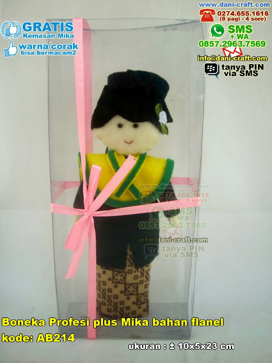 Boneka Profesi Plus Mika Bahan Flanel | Souvenir Pernikahan
