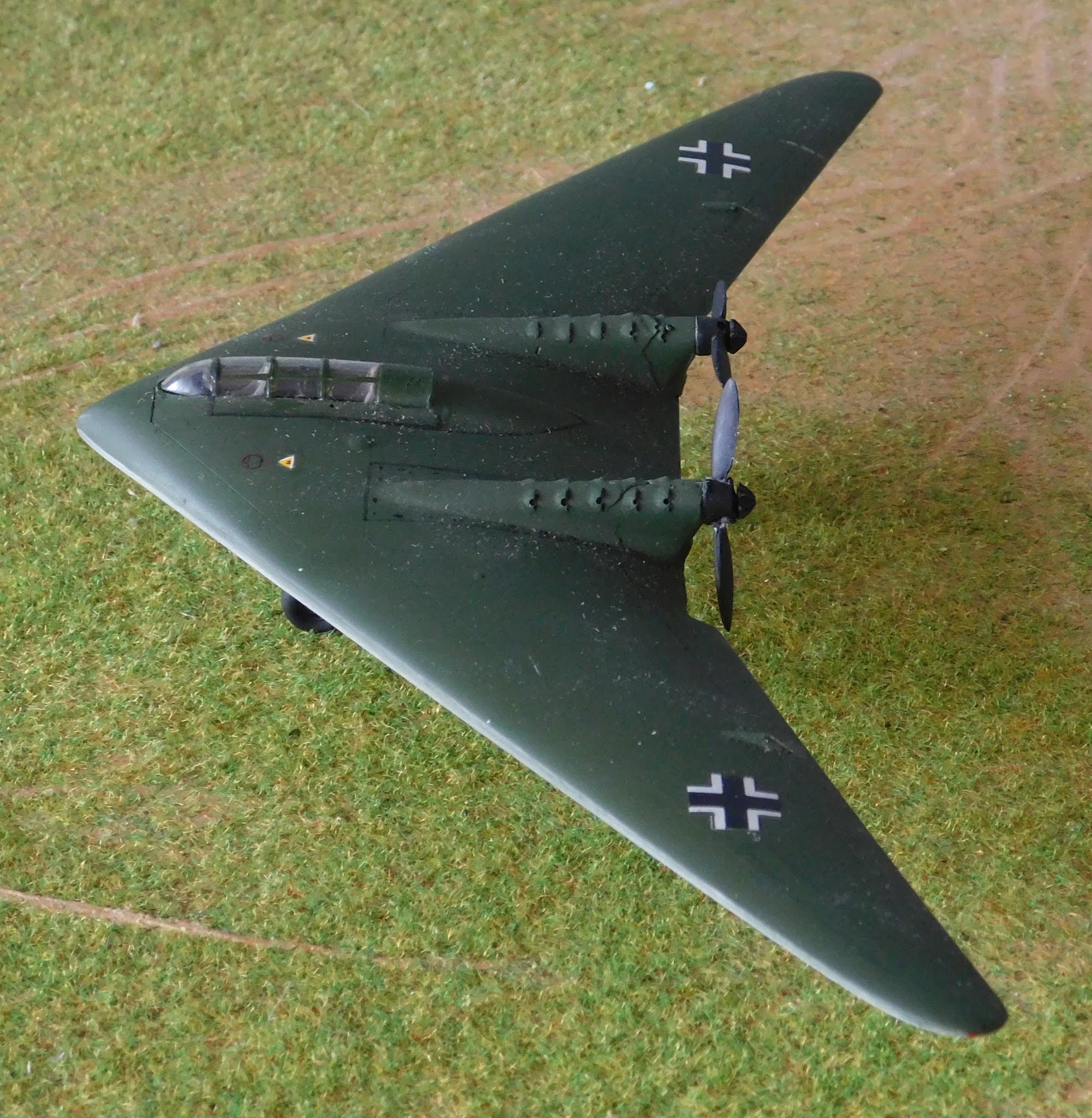 Happyscale-Modellbau: Horten Ho VII - Planet models 1/72