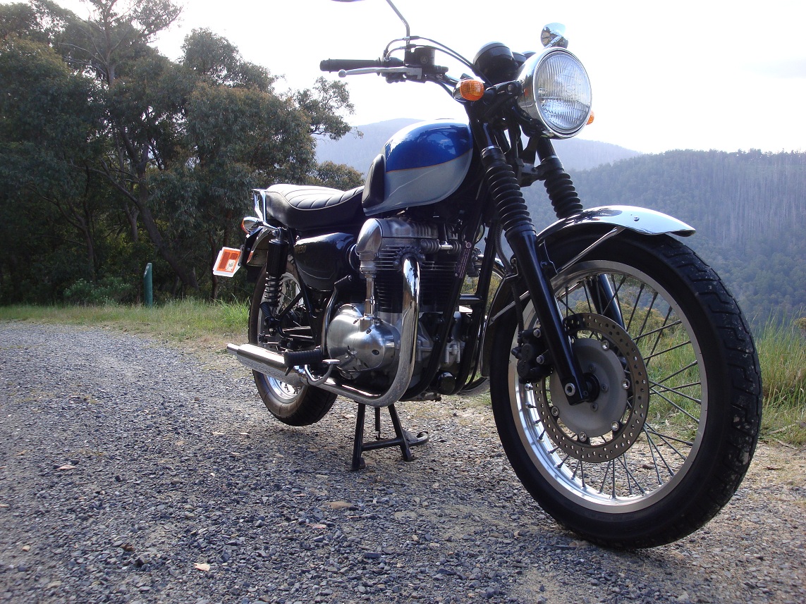 Contemplative Motorcycling: W650: First Ride