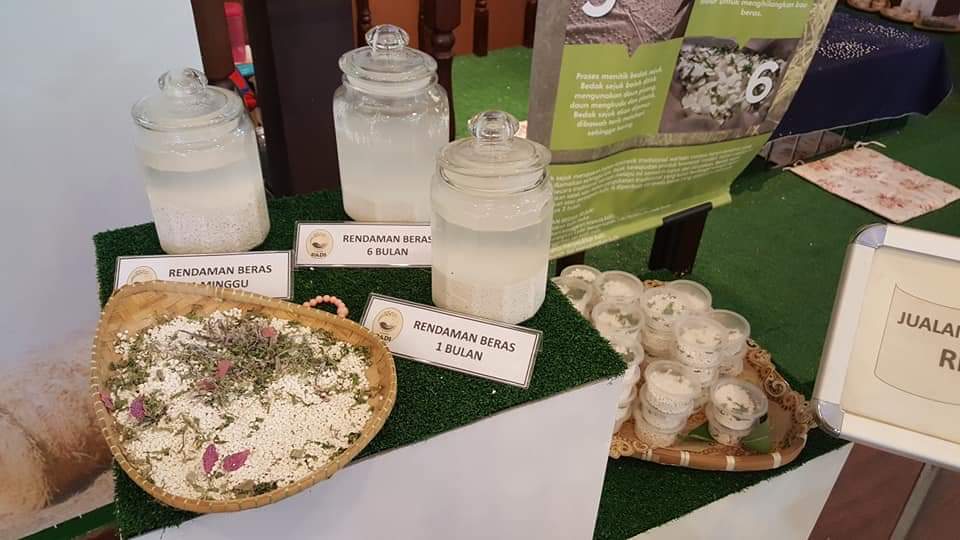 Nur Hafizah Sharudin's Blog: PENGHASILAN BEDAK SEJUK DARIPADA BERAS ...