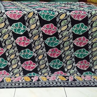 Jember: Daun Tembakau Jadi Motif Khas Batik Jember