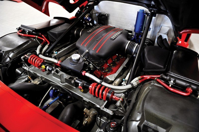 Teste em vídeo do GT6: Ferrari FXX V12 6.3 48V