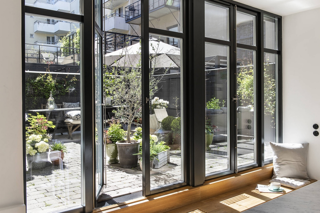 découvrir l'endroit du décor : UNE BELLE TERRASSE