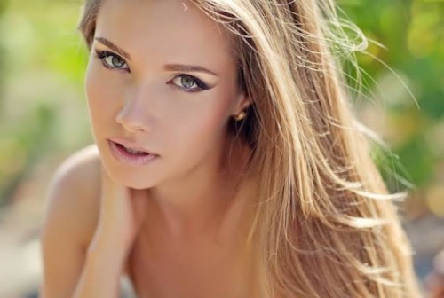 Video Bokep Cewek Montoh Yang Suka Gaya Doggy - Kumpulan Bokep Terlengkap